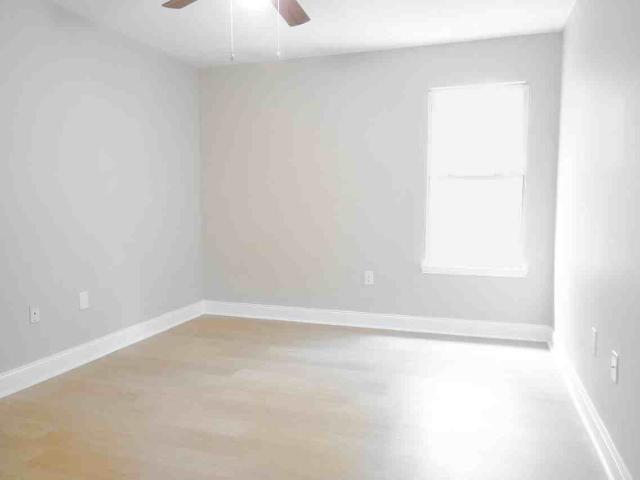 Magnolia Trace 1 Bedroom Apartment for Rent at 3414 W 7th St, Hattiesburg, MS 39401