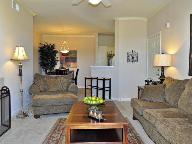 Magnolia Trace Apartment Homes 2 Bedroom Apartment for Rent at 5445 Provine Pl, Alexandria, LA 71303 The Lakes District