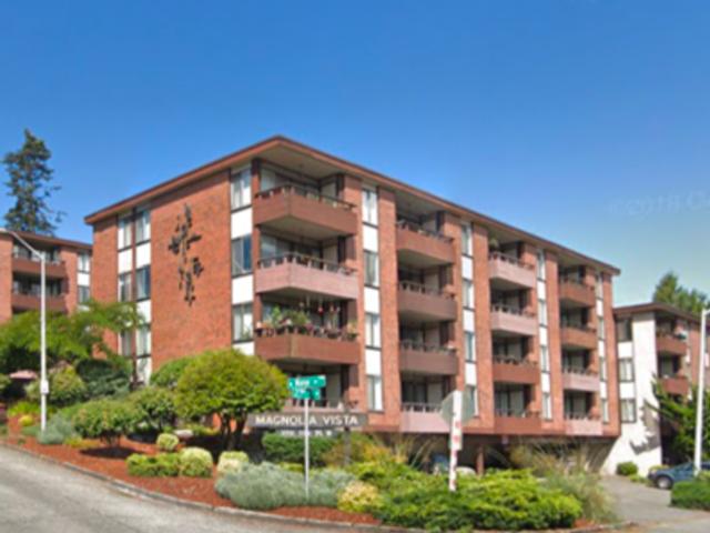 Magnolia Vista & Manor | Where Space Meets Neighborhood Charm | 1 Month Free! 2 Bedroom Apartment for Rent at 2710 W Manor Pl, Seattle, WA 98199 Lawton Park