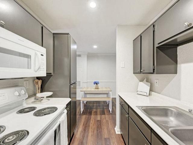 Magnolia Court Apartments 1 Bedroom Apartment for Rent at 1114 Camino La Costa, Austin, TX 78752 St. Johns