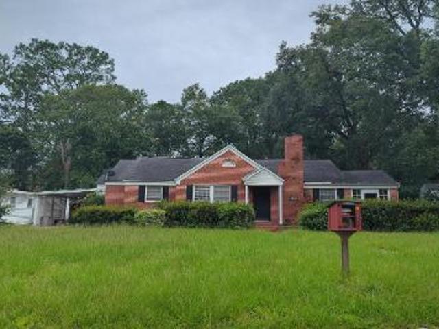 Magnolia Dr