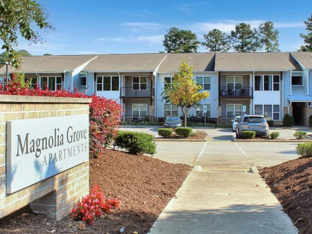 Magnolia Grove Apartments 3 Bedroom Apartment for Rent at 4720 Louisburg Rd, Raleigh, NC 27616