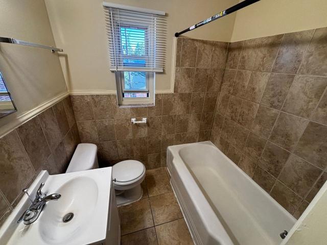 Magnolia Hills Apartments 1 Bedroom Apartment for Rent at 2417 Thomas St, Harrisburg, PA 17103