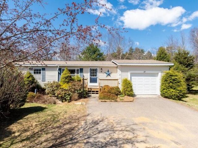 Magnolia Ln, Belmont, Property For Sale