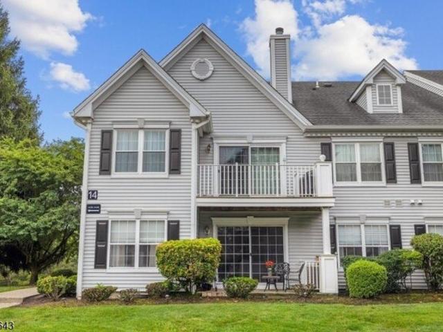 Magnolia Ln, Branchburg Township, Condo For Sale
