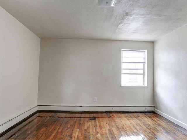 Magnolia Park 1 Bedroom Apartment for Rent at 1527 Park Boulevard, Camden, NJ 08103 Parkside