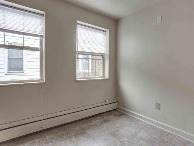 Magnolia Park 2 Bedroom Apartment for Rent at 1527 Park Boulevard, Camden, NJ 08103 Parkside
