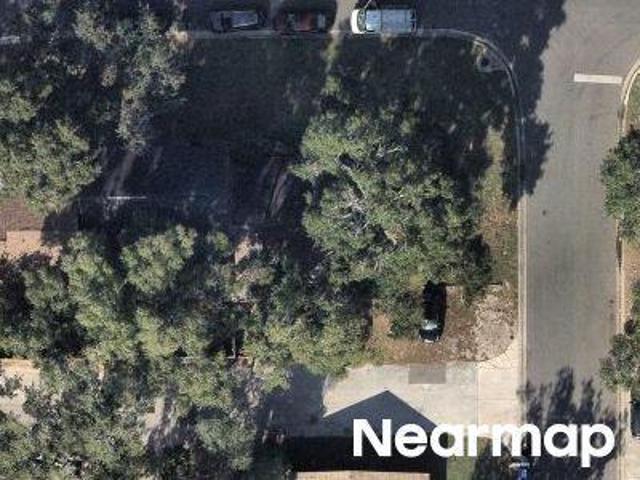 Magnolia Pointe Ln