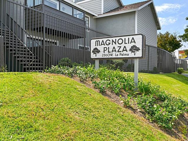 Magnolia Plaza Apartments 1 Bedroom Apartment for Rent at 2560 W La Palma Ave, Anaheim, CA 92801