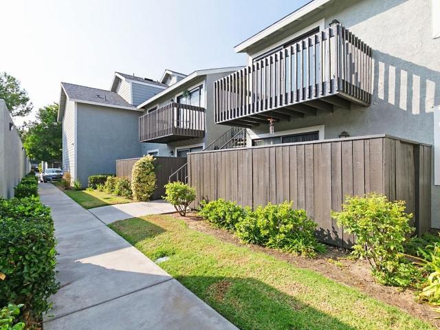 Magnolia Plaza Apartments 1 Bedroom Apartment for Rent at 2560 W La Palma Ave, Anaheim, CA 92801