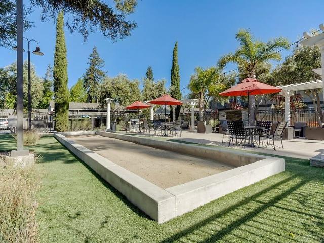 Magnolia Square 1 Bedroom Apartment for Rent at 107 S Mary Ave, Sunnyvale, CA 94086 Sunnyvale West