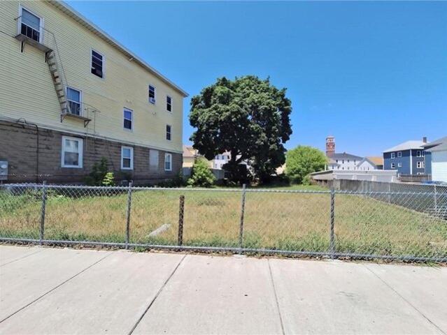Magnolia St, Pawtucket, Plot For Sale