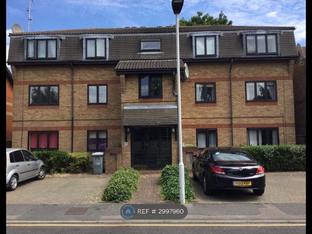 Magpie Close, London E7, 1 bed flat to rent, £1,600 pcm | PrimeLocation