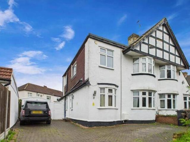 Magpie Hall Lane, Bromley, 4 Bedroom Semi detached