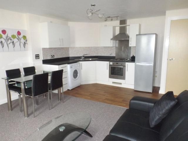 Magretian Place, Cardiff CF10, 1 bed flat to rent, £900 pcm | PrimeLocation
