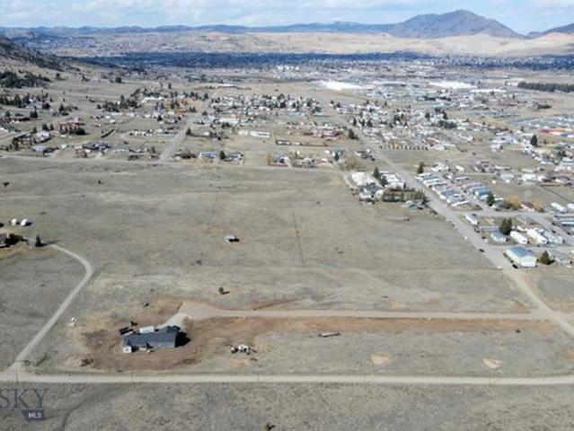 Mahalo Ln, Butte, MT 59701