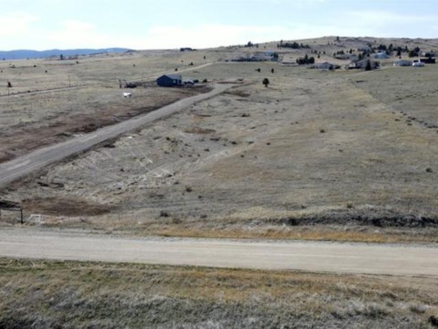 Mahalo Ln, Butte, MT 59701