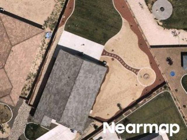 Mahogany Dr