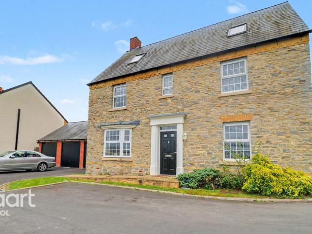 Maize Close, Bristol 6 bed detached house to rent £2,800 pcm £646 pw