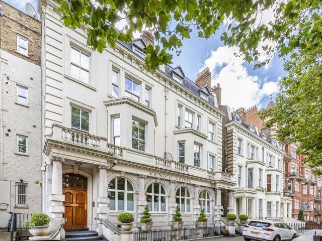 Maida Vale, Maida Vale W9 2 bed flat to rent £4,200 pcm £969 pw