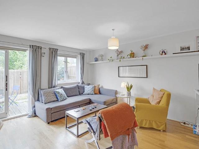 Maiden Lane, Borough SE1, 3 bed terraced house to rent, £4,333 pcm | PrimeLocation