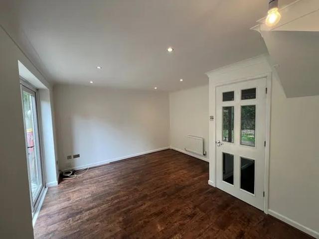 Maidenbower 2 bedroom house to rent