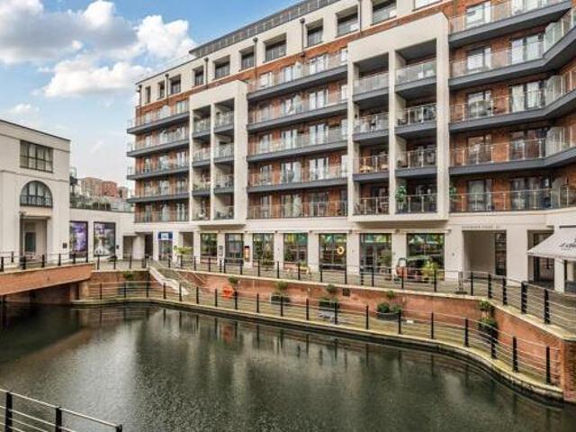 Maidenhead, Berkshire, 2 Bedroom Flat