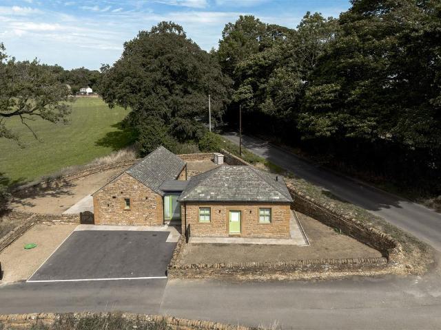 Maidenhill, Penrith CA11, 2 bed detached bungalow to rent, £1,900 pcm | PrimeLocation
