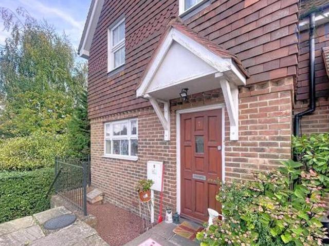 Maidstone Road, Wateringbury, 3 Bedroom End
