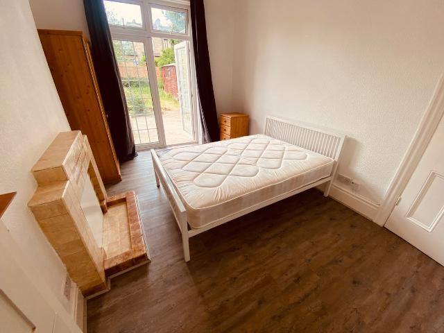 Maidstone Road, London N11, Room to rent, £737 pcm | PrimeLocation