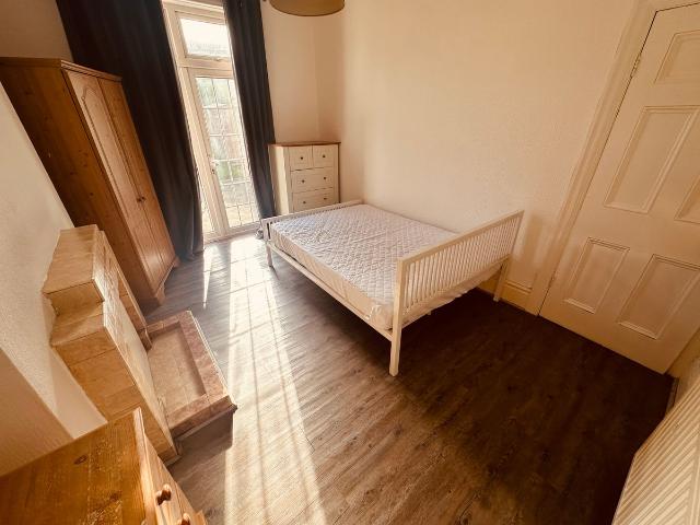 Maidstone Road, London N11, Room to rent, £750 pcm | PrimeLocation