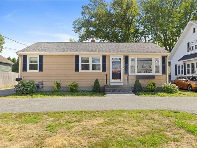 Main Ave, Warwick, Home For Sale