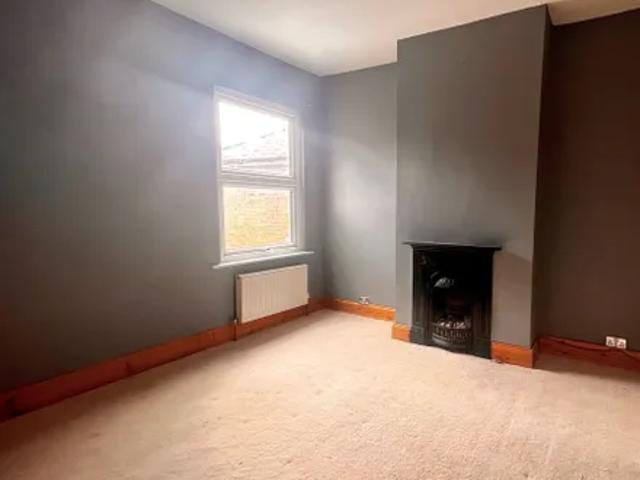 Main Avenue, London, EN1 1DW, United Kingdom | 2 bed apartment for rent #167860337 | Rentberry