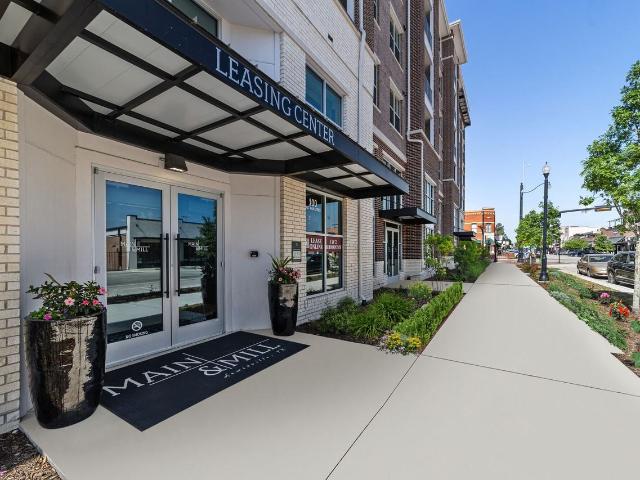 Main and Mill 1 Bedroom Apartment for Rent at 100 E Main St, Lewisville, TX 75057