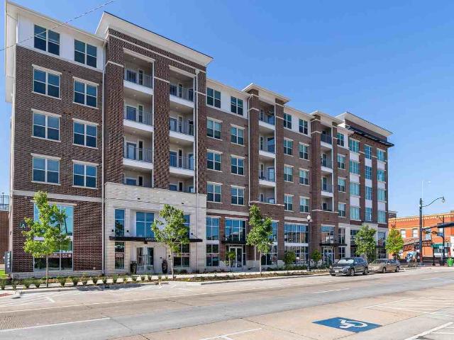Main and Mill 2 Bedroom Apartment for Rent at 100 E Main St, Lewisville, TX 75057