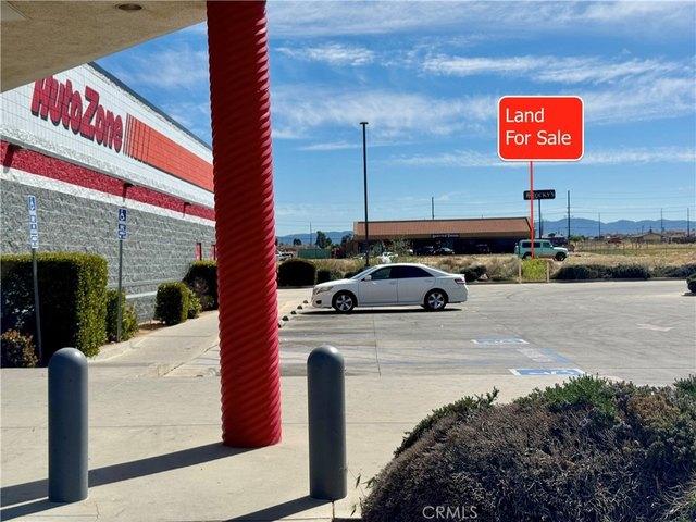 Main, Hesperia, CA 92345