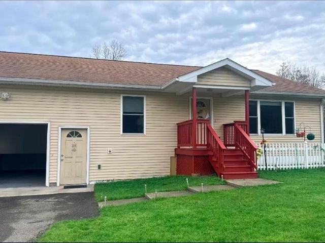 Main Living Area Rent, Basement Owner Occupied