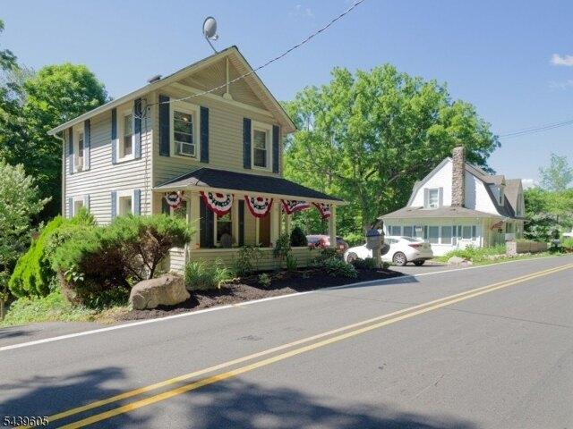 Main Rd, Montville Township, Home For Sale