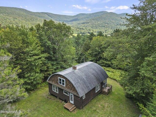 Main Rd, Stamford, Home For Sale