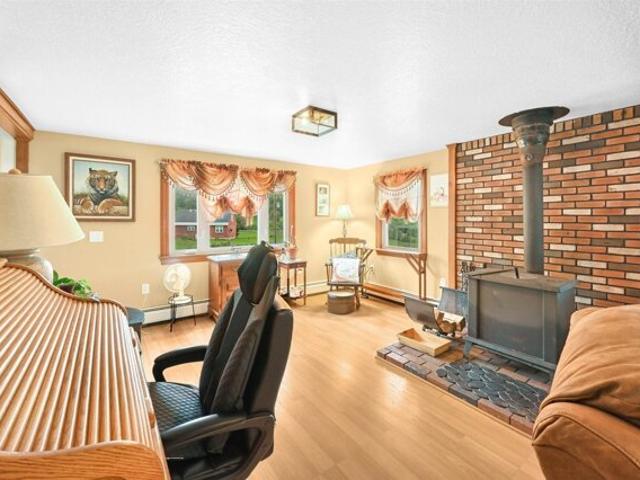 Main Rd, Stamford, Home For Sale