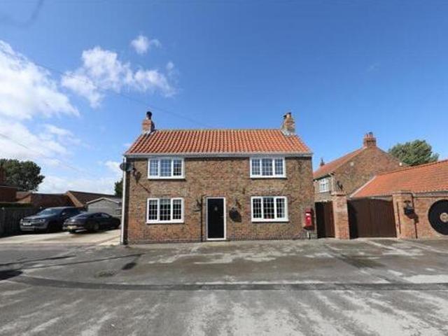Main Road, Camerton, 3 Bedroom Cottage