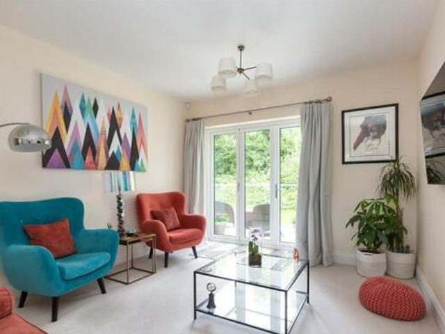 Main Road, Bolton Le Sands, 2 Bedroom Apartment