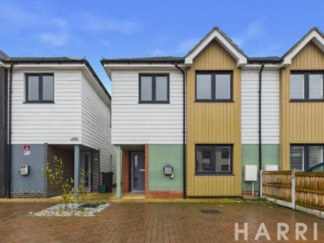 Main Road, Harwich, 4 Bedroom Semi detached
