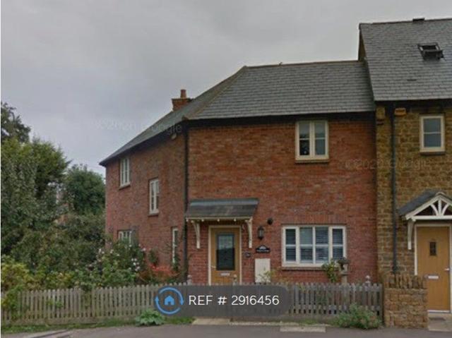 Main Road, Middleton Cheney, Banbury OX17, 3 bed terraced house to rent, £1,550 pcm | PrimeLocation