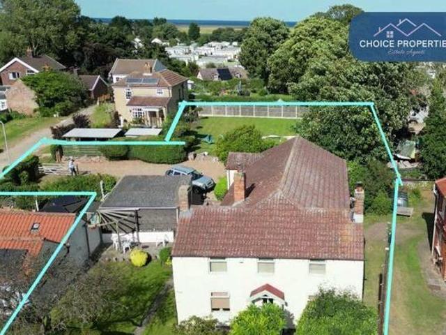 Main Road, Saltfleet, 5 Bedroom Detached