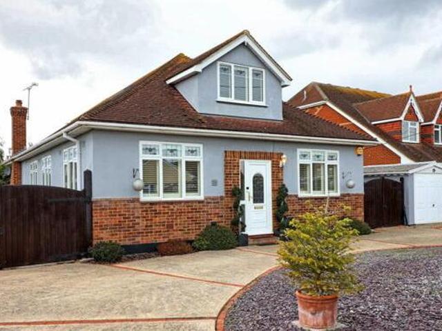 Main Road, St. Lawrence, 4 Bedroom Detached