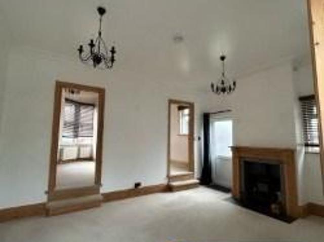 Main Road, Sutton At Hone, DA4 2 bed bungalow to rent £1,590 pcm £367 pw