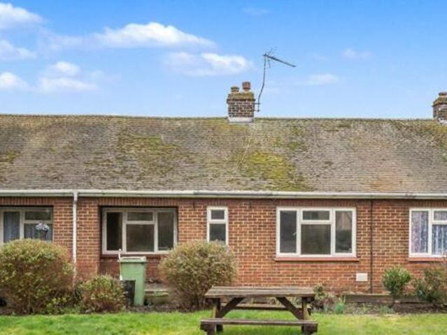 Main Road, Queenborough, 2 Bedroom Bungalow