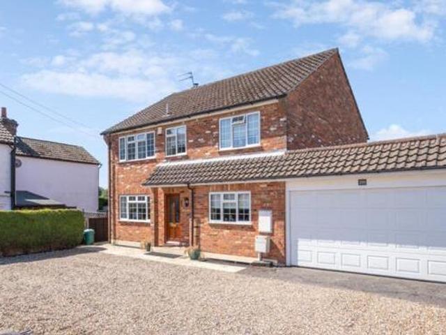 Main Road, Walters Ash, 4 Bedroom Detached