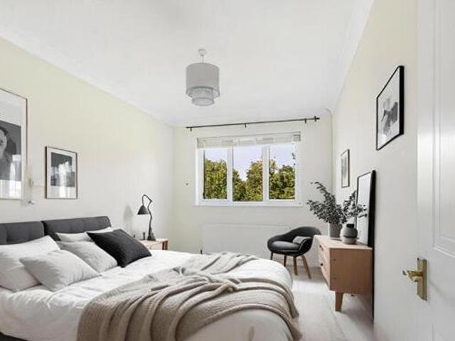 Main Road, Westerham, 2 Bedroom Apartment